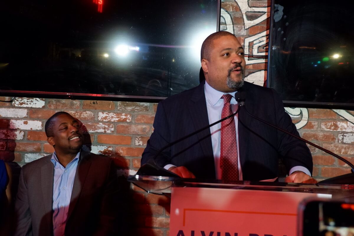 Sheinkopf Speaks: DA Bragg, Nothing to get Conceited About