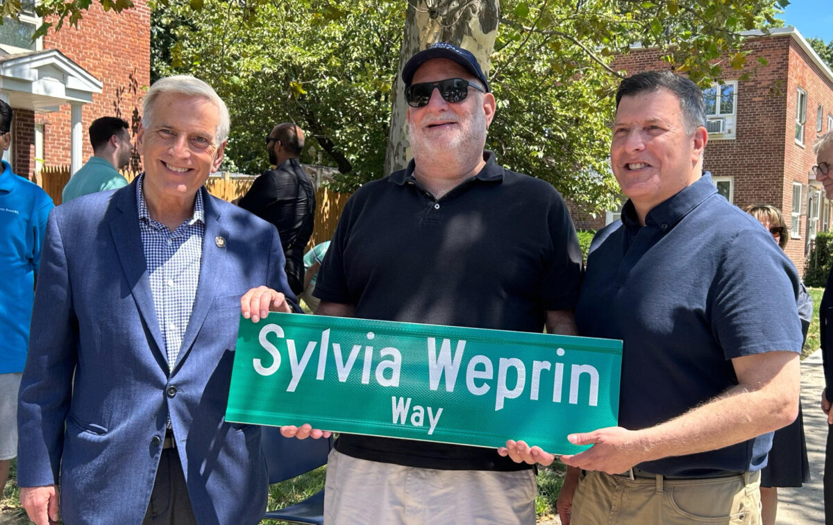 Fresh Meadows intersection co-named in honor of late community leader ...