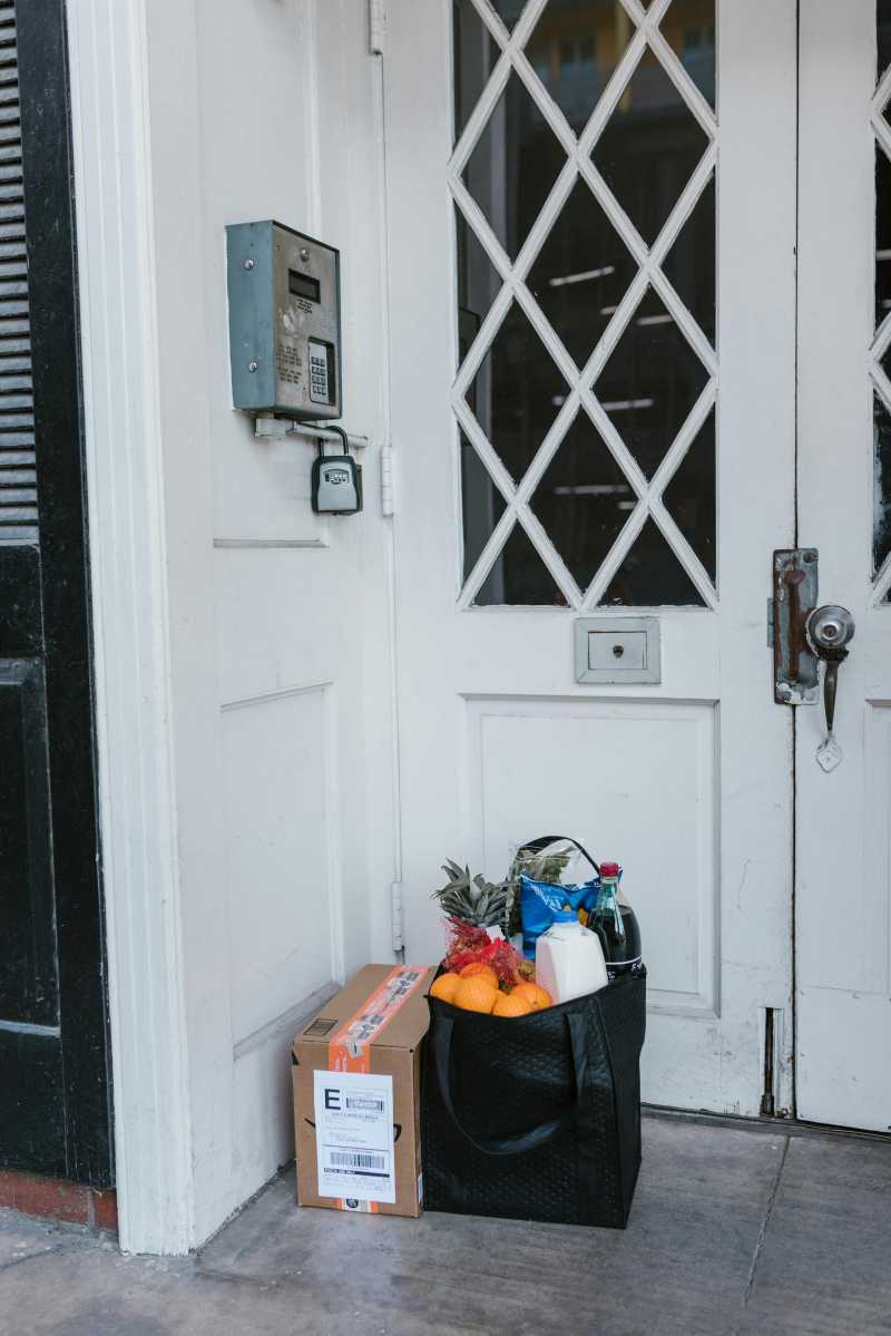 Walt Whitman Pop-Up Library opens on Nassau Street while main branch is ... Walt Whitman Pop-Up Library opens on Nassau Street while main branch is ...